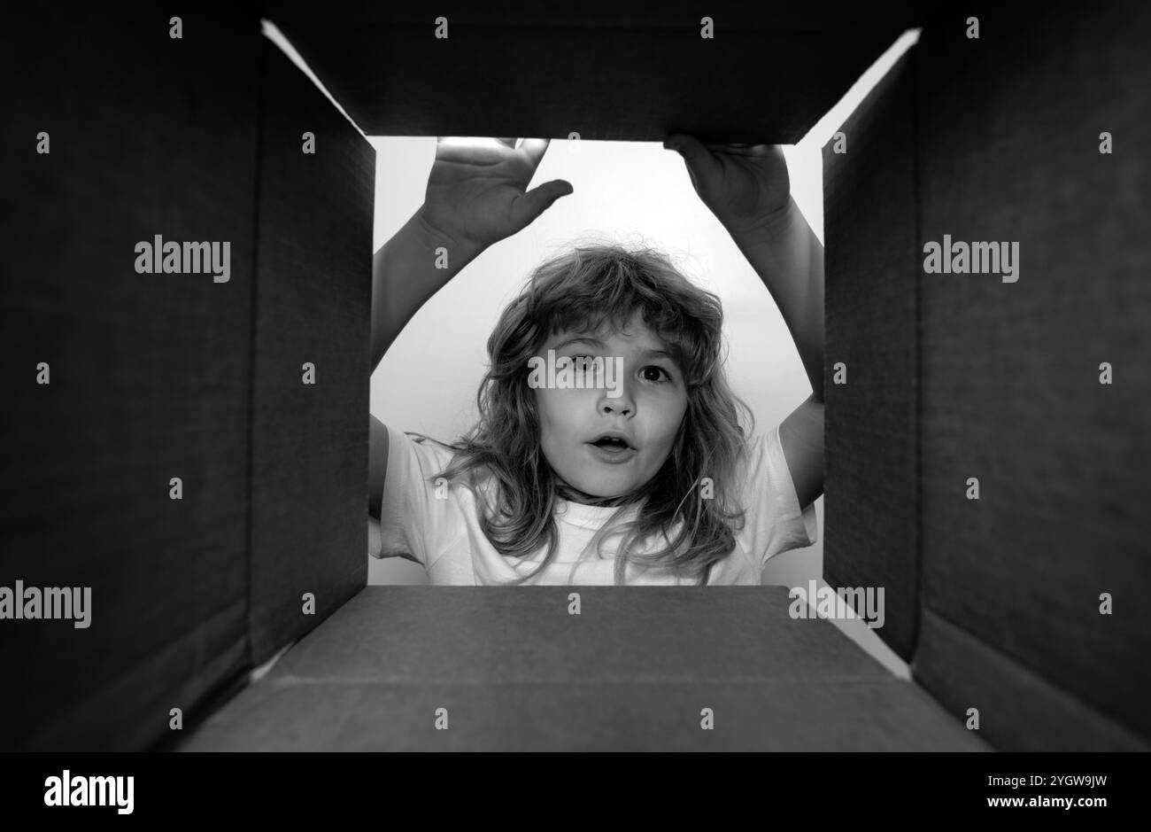 Surprised unbox Black and White Stock Photos & Images - Alamy