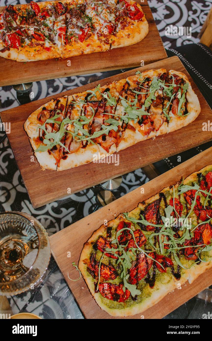 Classy dinner party hi-res stock photography and images - Alamy