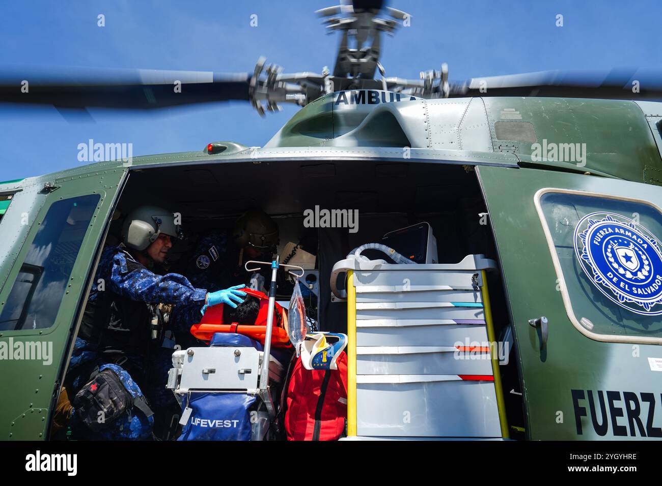 Ilopango, El Salvador. 08th Nov, 2024. Soldiers perform a MEDEVAC ...