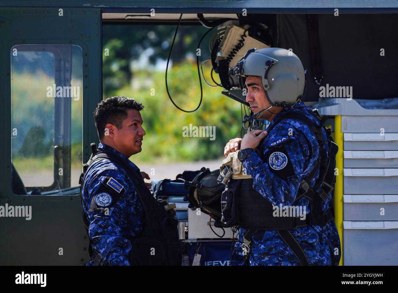 Ilopango, El Salvador. 08th Nov, 2024. Soldiers prepare before ...