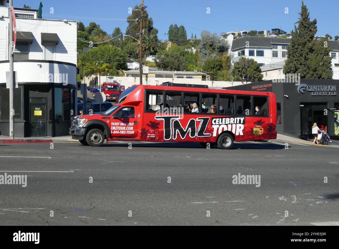 Los Angeles, California, USA 8th November 2024 TMZ Celebrity Tour Bus ...