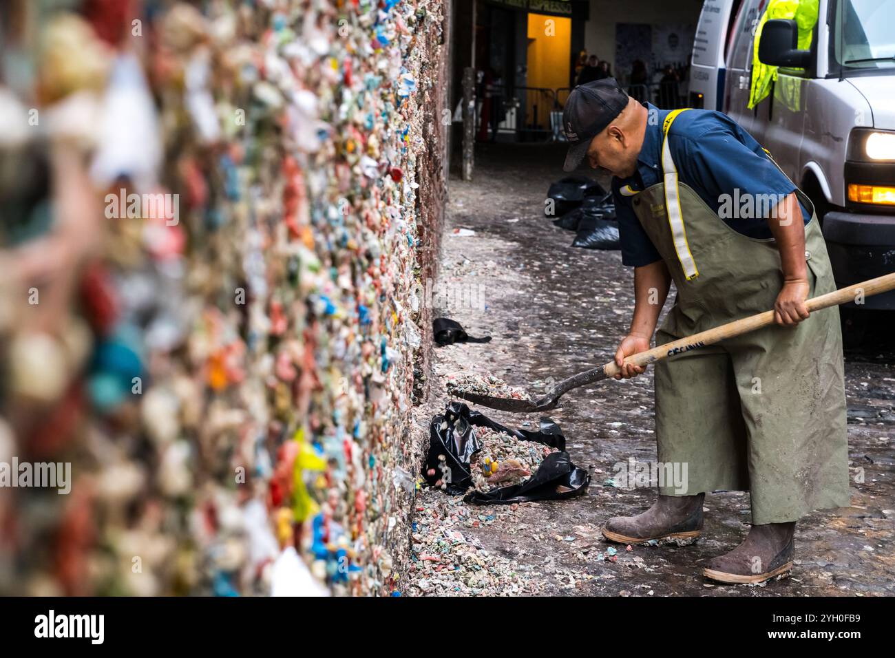 Seattle, USA. 8th Nov, 2024. The cleaning of the Gum Wall continues ...