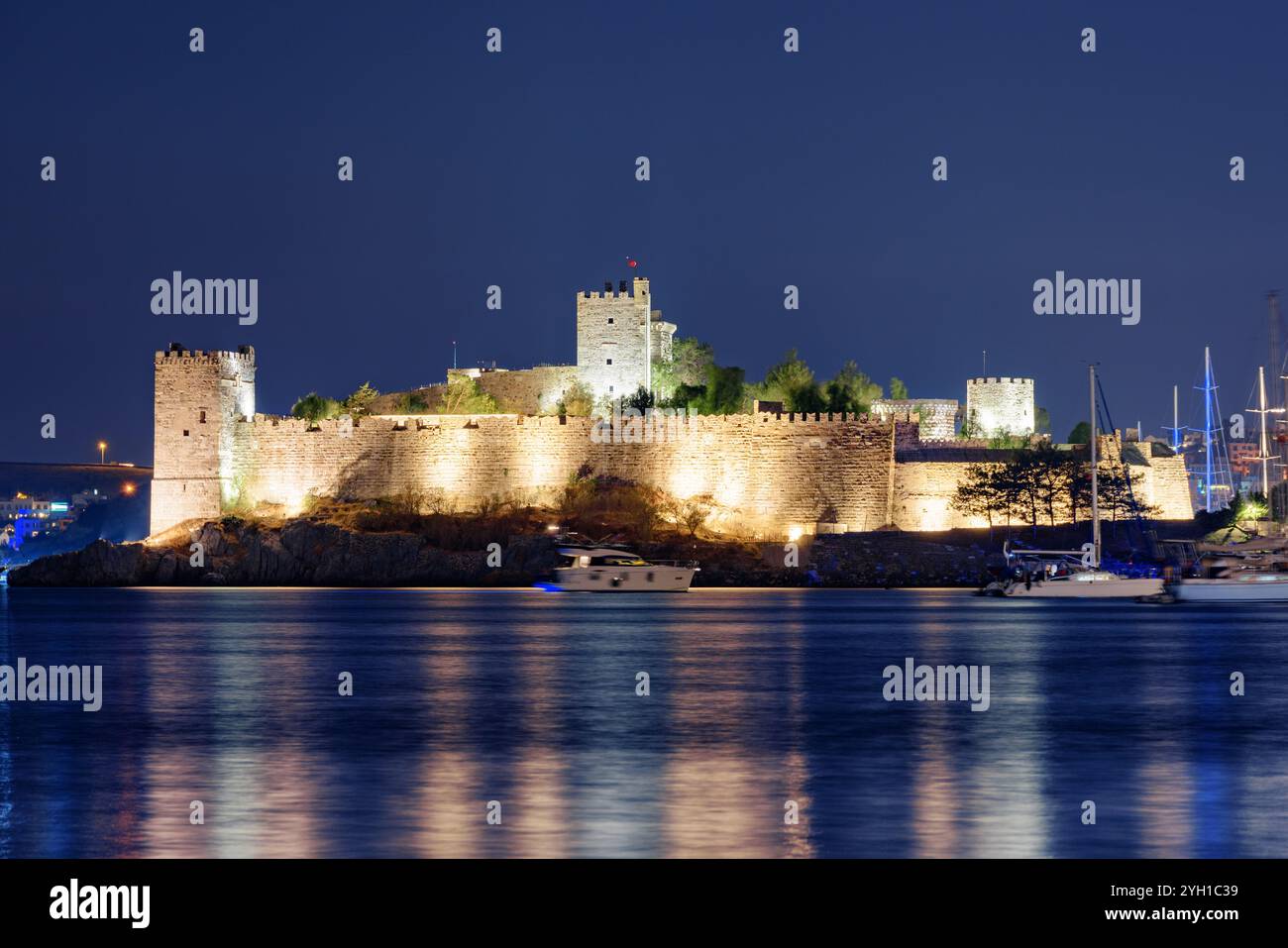 Night view of Bodrum Castle in Turkey Stock Photo - Alamy