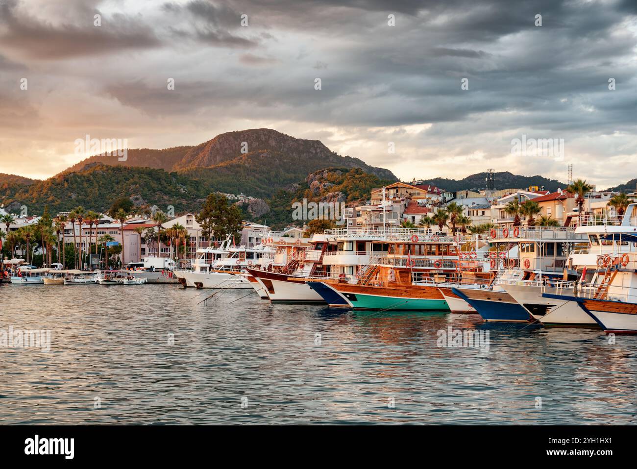 Cruise ship in port marmaris hi-res stock photography and images - Alamy