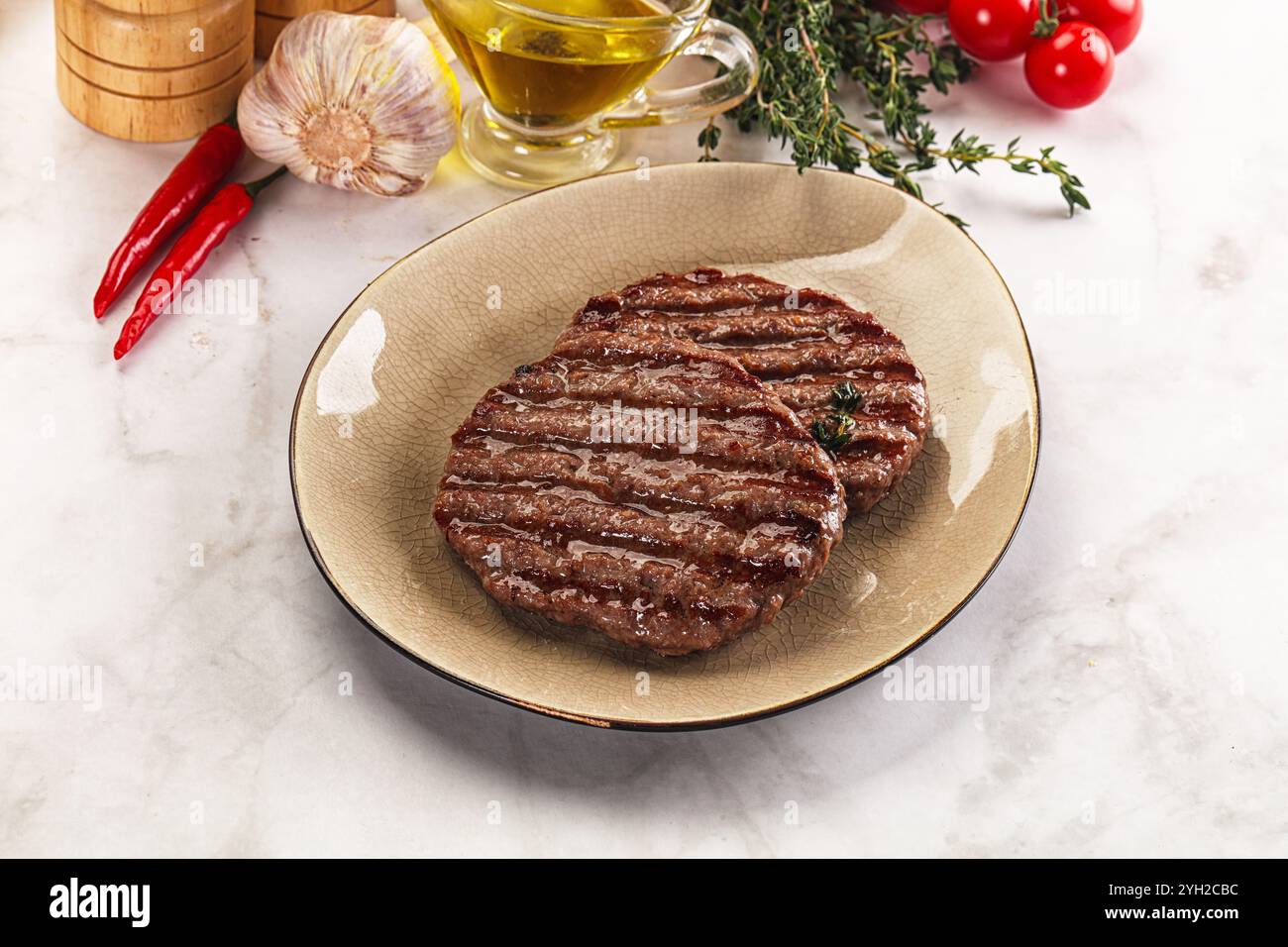 Grilled beef minced meat cutlet for burger Stock Photo - Alamy