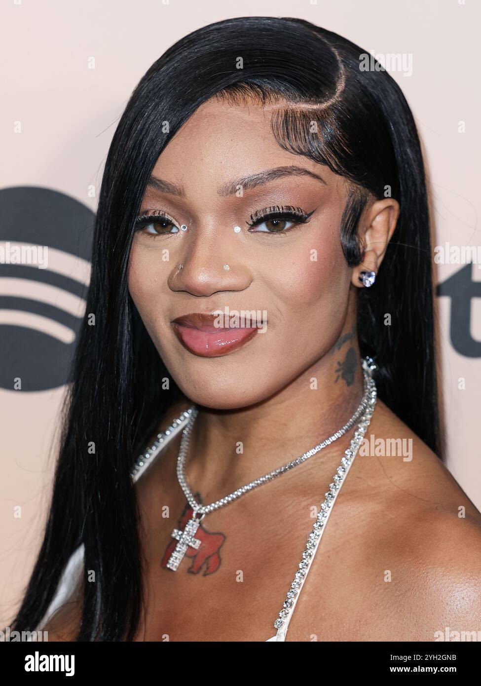 BEVERLY HILLS, LOS ANGELES, CALIFORNIA, USA - NOVEMBER 08: GloRilla ...