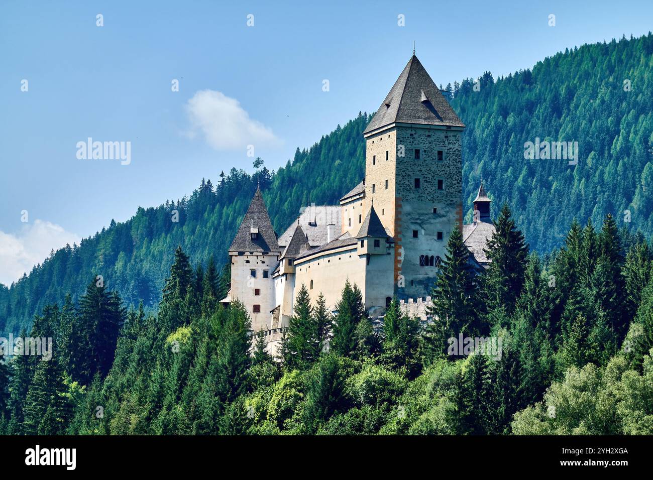 The picturesque moosham castle hi-res stock photography and images - Alamy