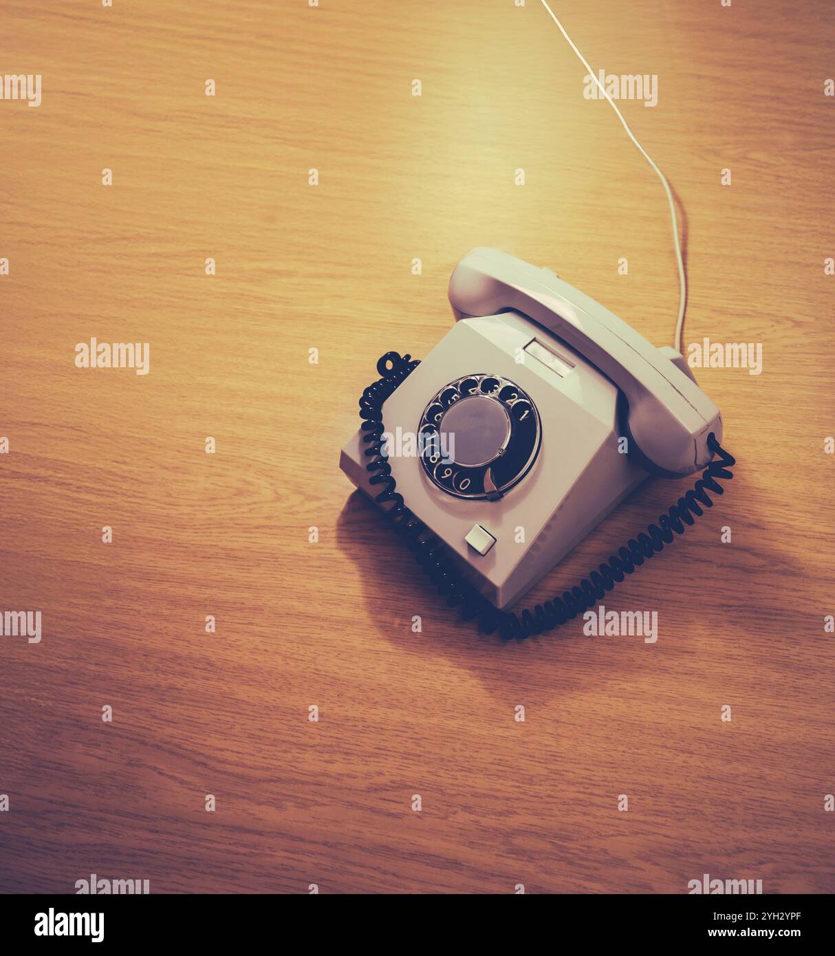 Telephone 1970s hi-res stock photography and images - Alamy