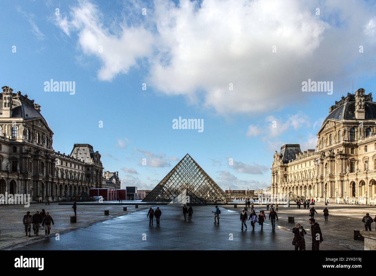 The Louvre Pyramid in Daylight Stock Photo - Alamy