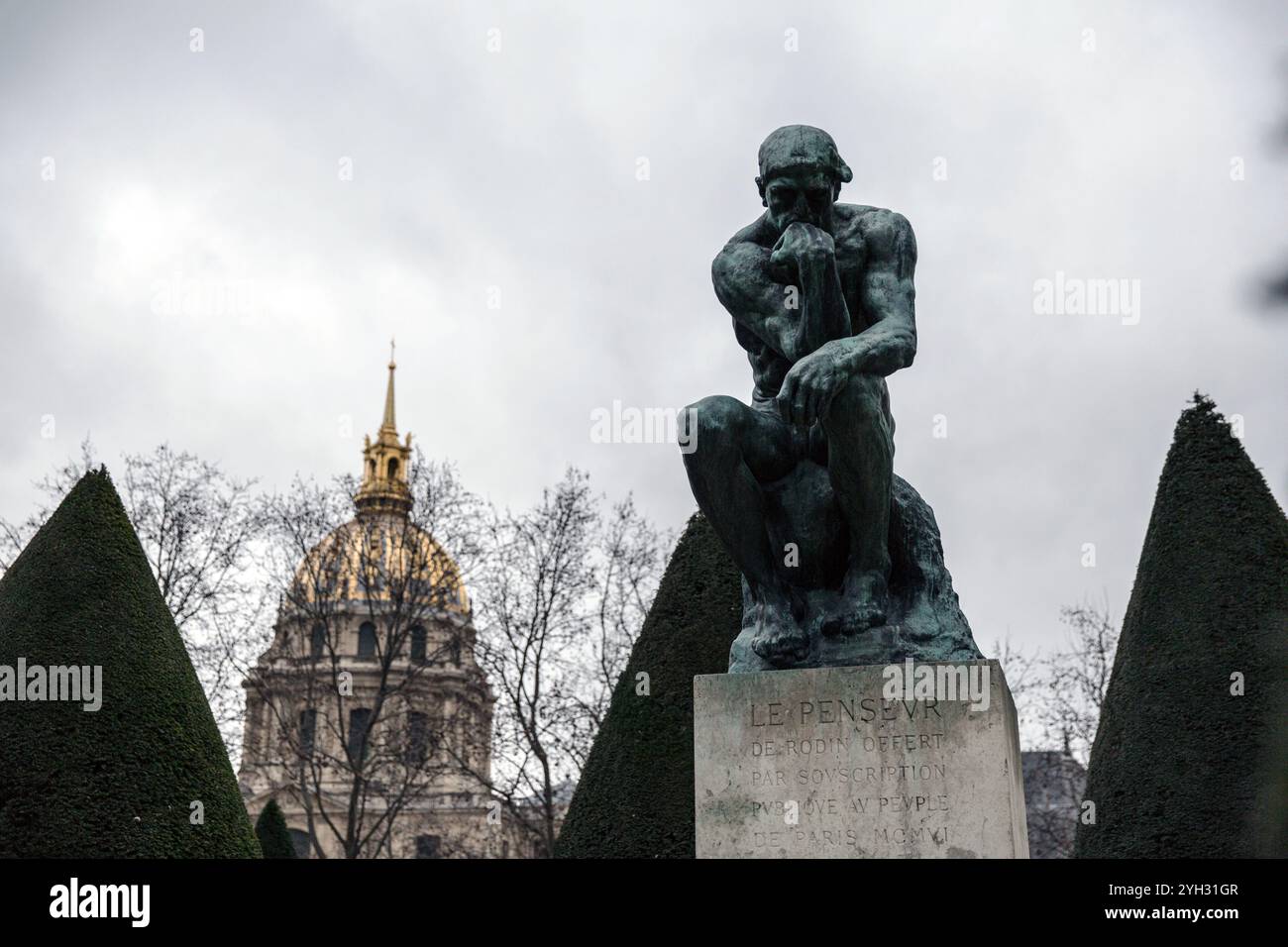 The Thinker Statue Near Les Invalides Stock Photo - Alamy
