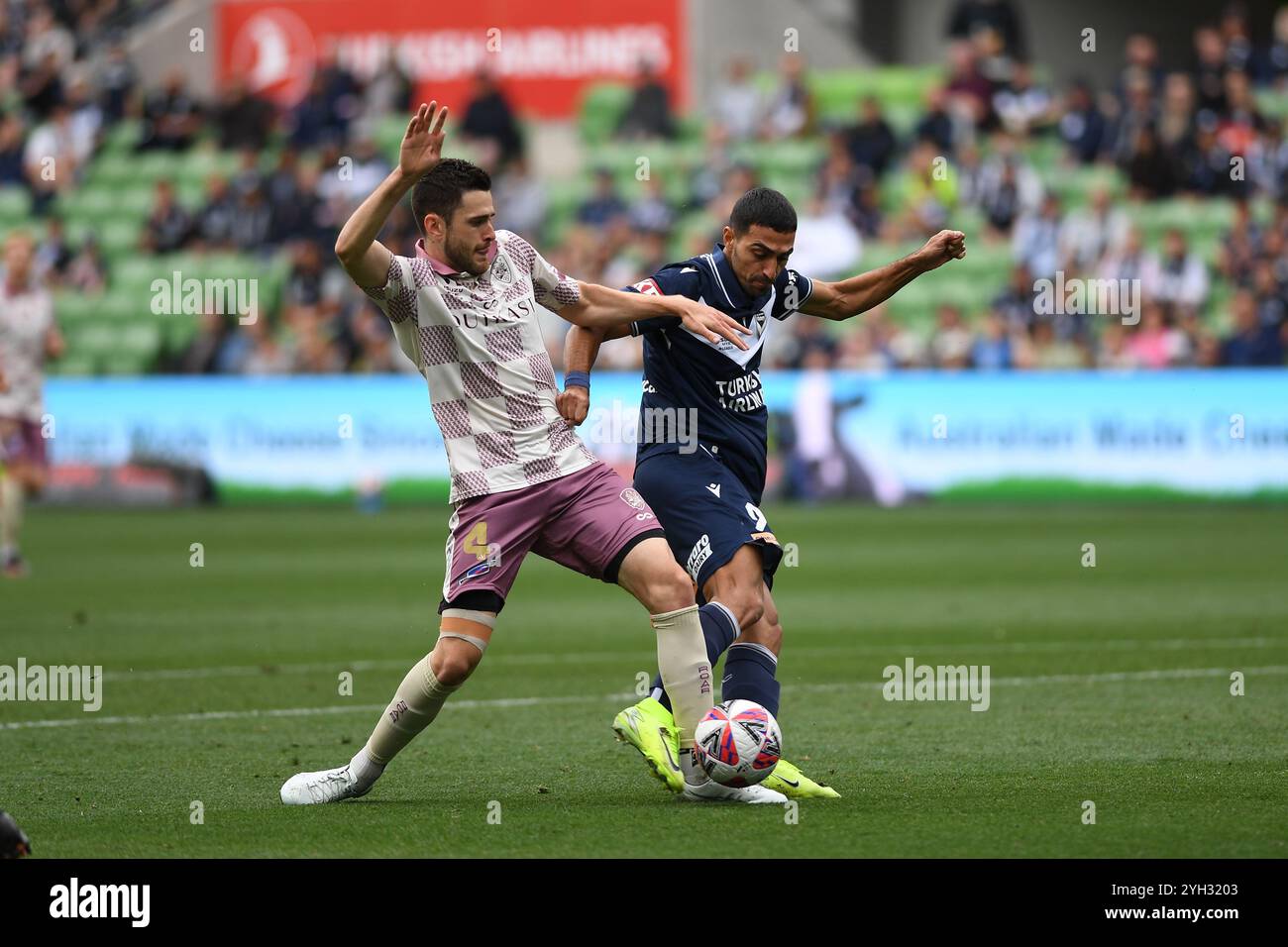 Australian soccer player nikos vergos hi-res stock photography and ...