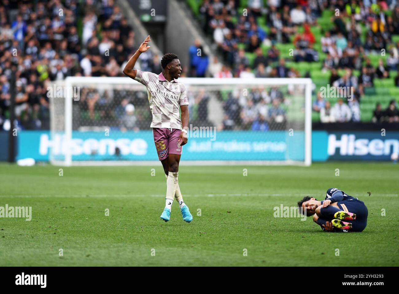 Australian soccer player daniel arzani hi-res stock photography and ...