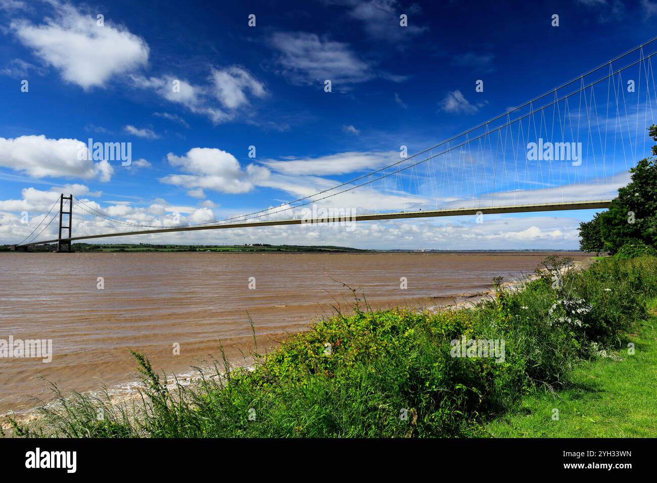 Summer view over the Humber bridge from the Hessle Foreshore; East ...