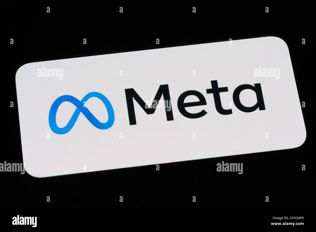 Meta platforms company logo hi-res stock photography and images - Alamy