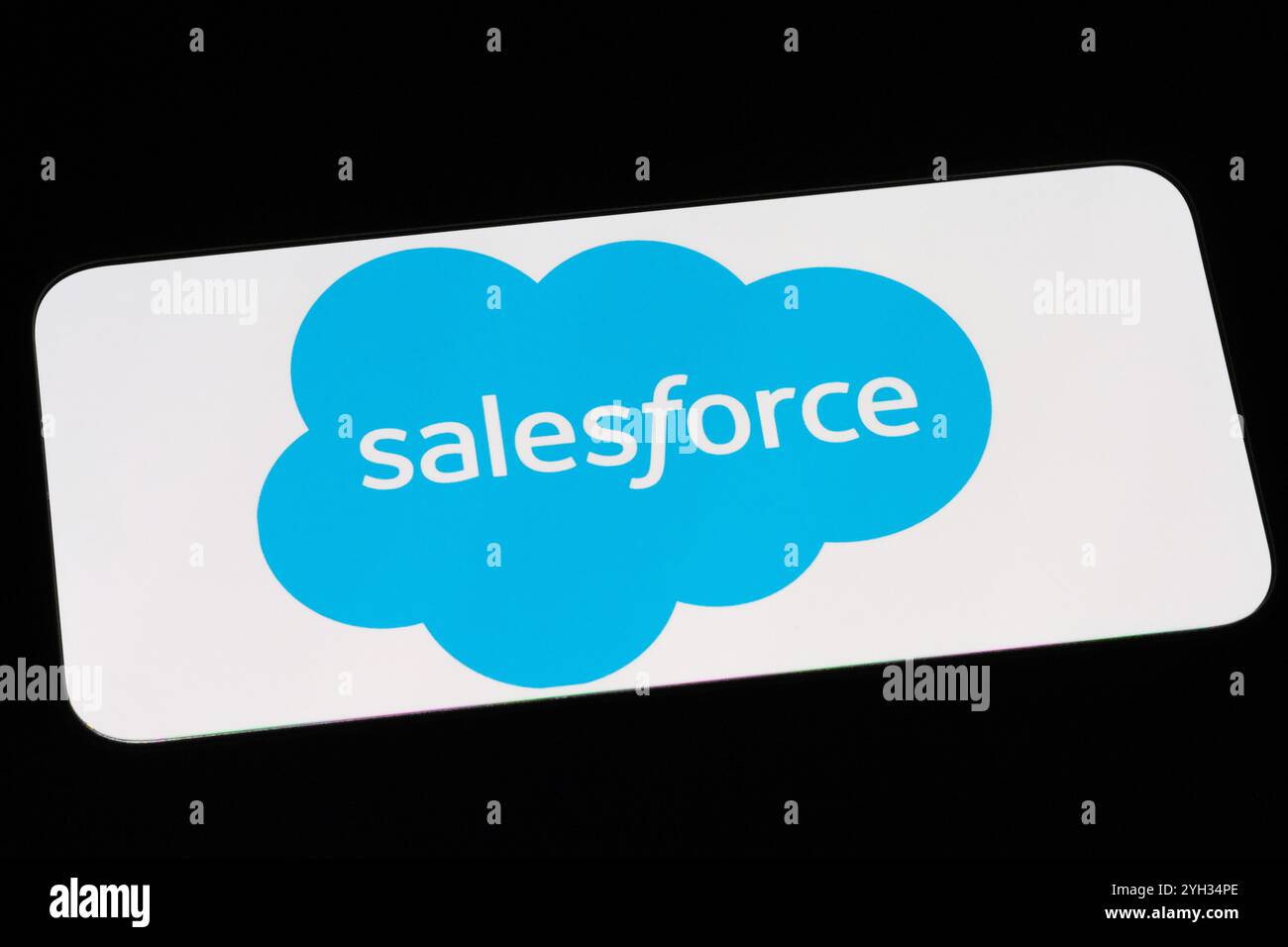 Salesforce company brand logo on phone screen Stock Photo - Alamy