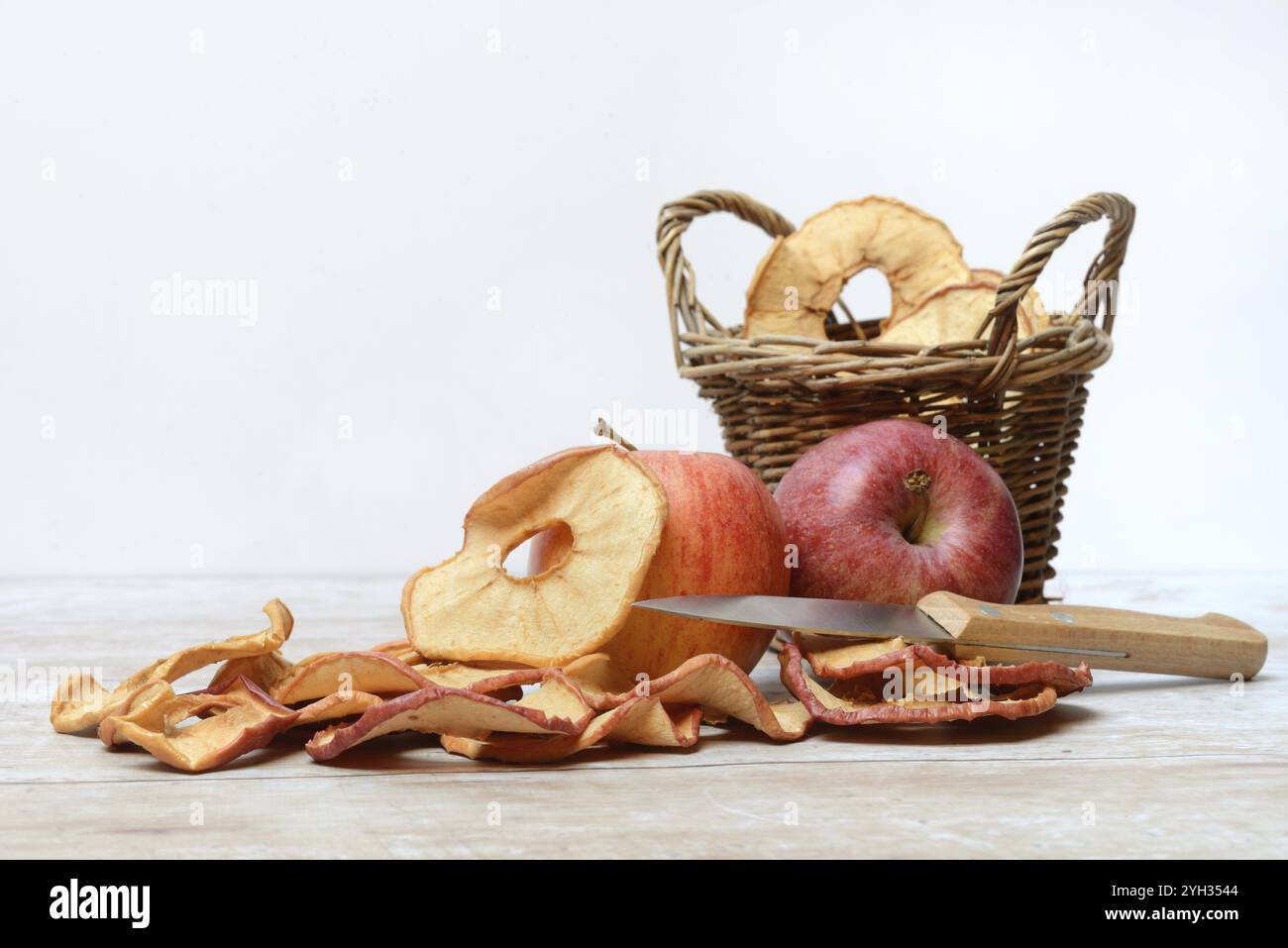 Baskets dried fruit hi-res stock photography and images - Alamy