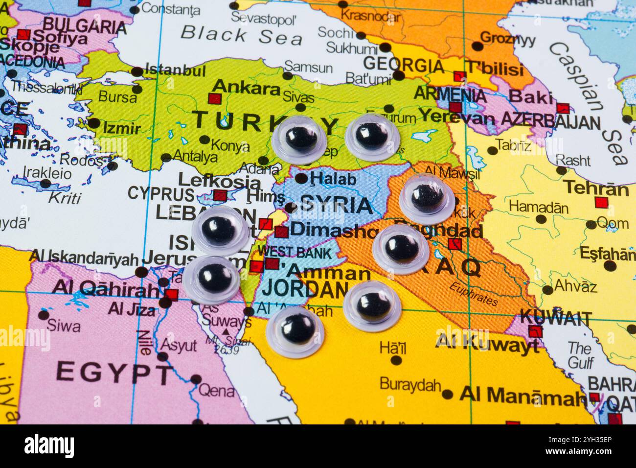 A political map where all the eyes of the neighbors are turned to Syria ...