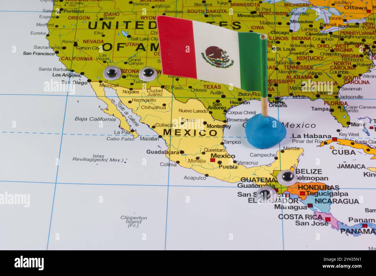 Map mexico eyes hi-res stock photography and images - Alamy