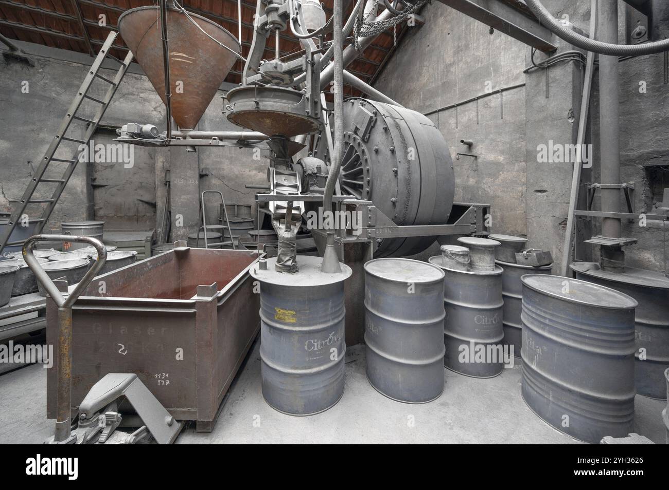 Production room with metal powder grinding mill for the production of ...