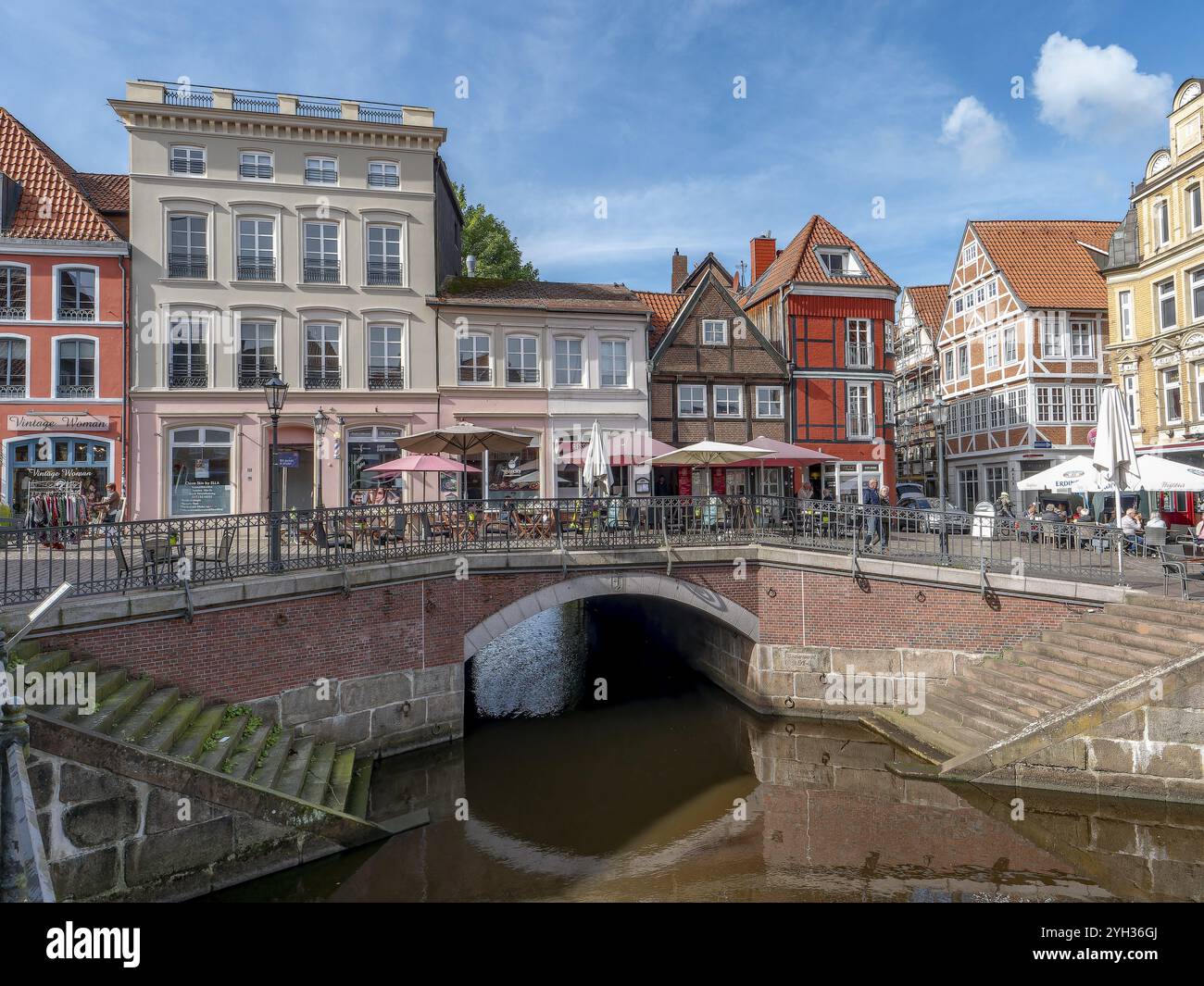 Bridges and stairs hi-res stock photography and images - Alamy