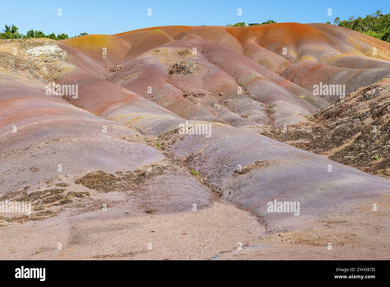 Seven Coloured Earth, 7th coloured earth, Minerals, Geopark, Terres des ...