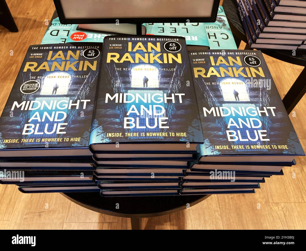 Ian Rankin bestseller Midnight and Blue, Inspector Rebus detective ...