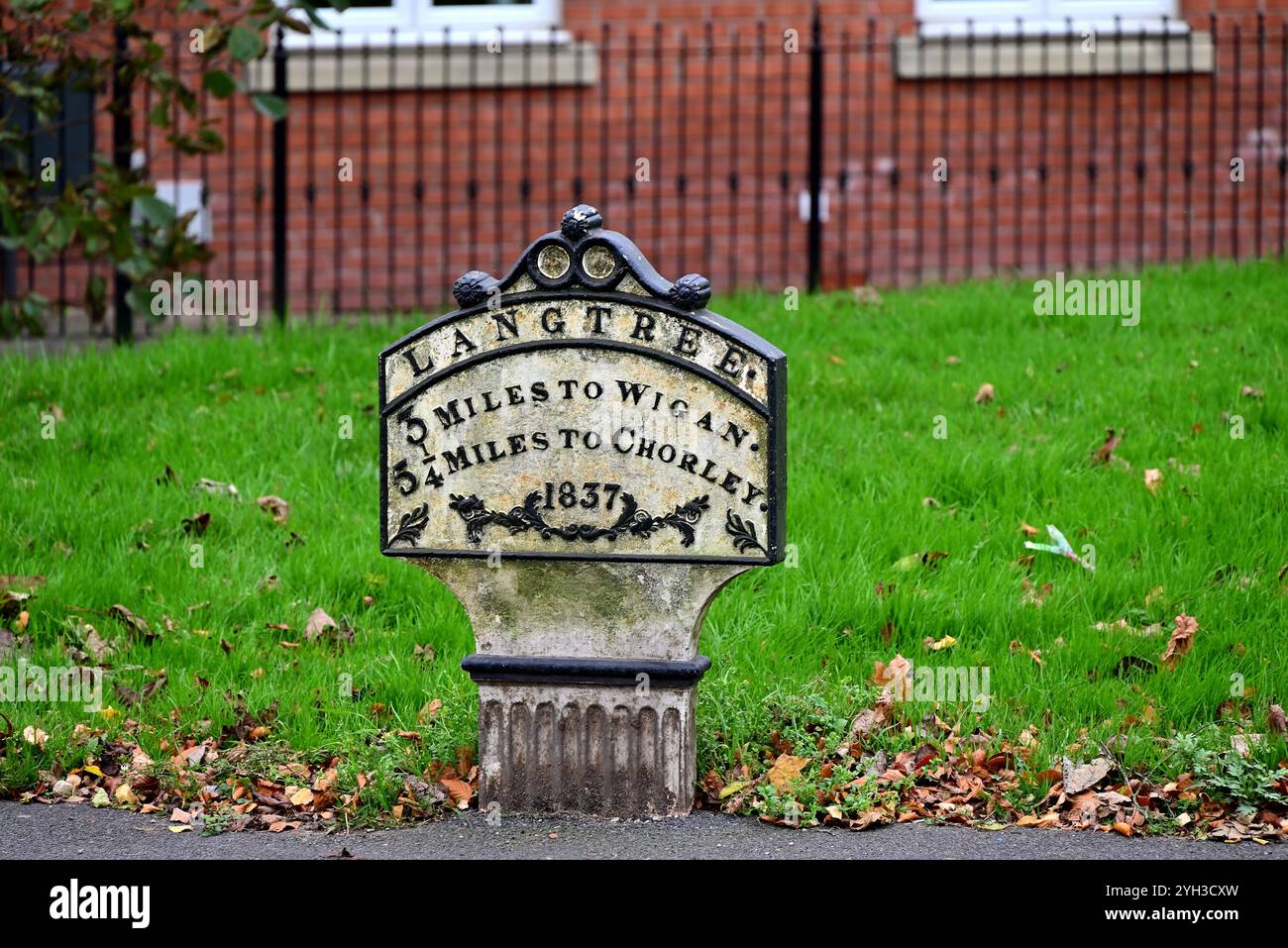 Around the UK -Historic 'Langtree' mileage indicator Stock Photo - Alamy