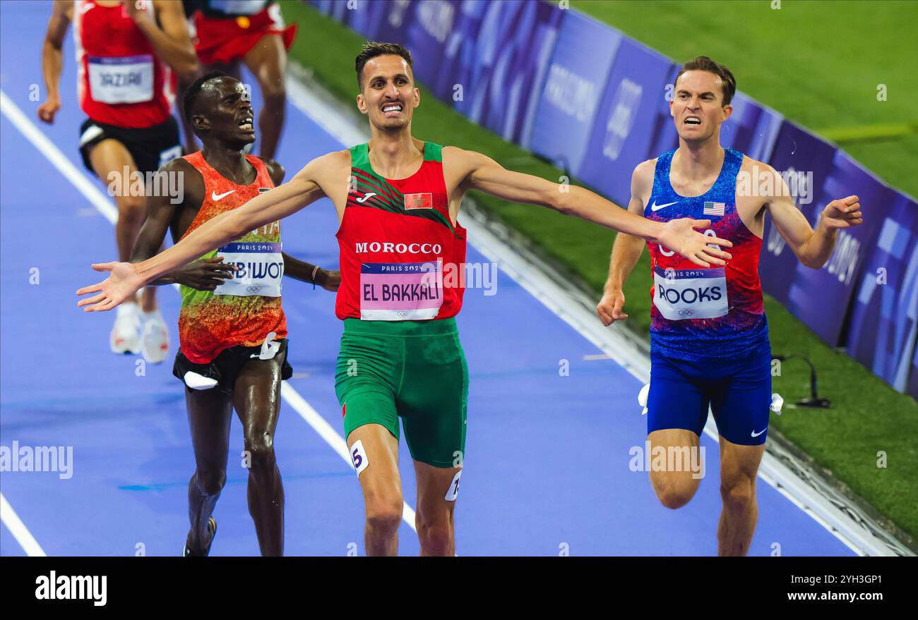 Sufián El Bakkali winning in the 3000 metres steeplechase at the Paris 2024 Olympic Games Stock ...