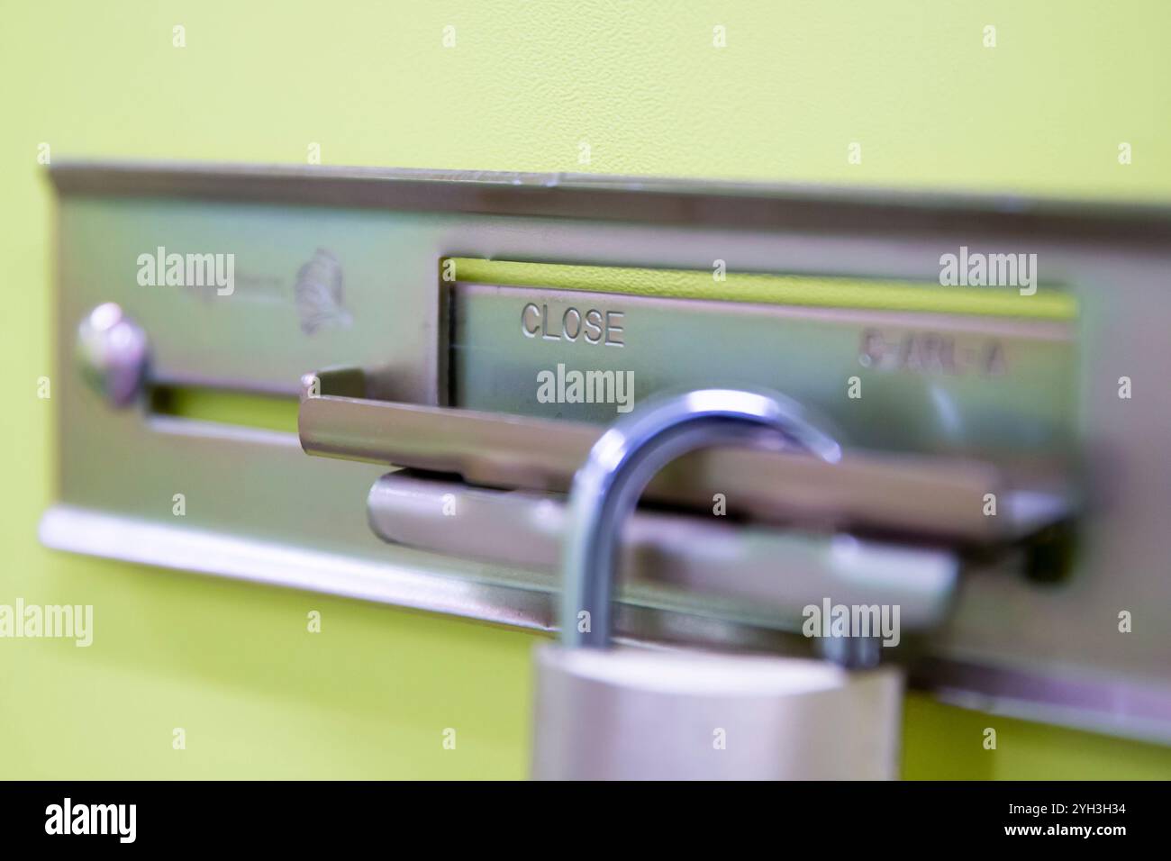 Protectiondevice hi-res stock photography and images - Alamy