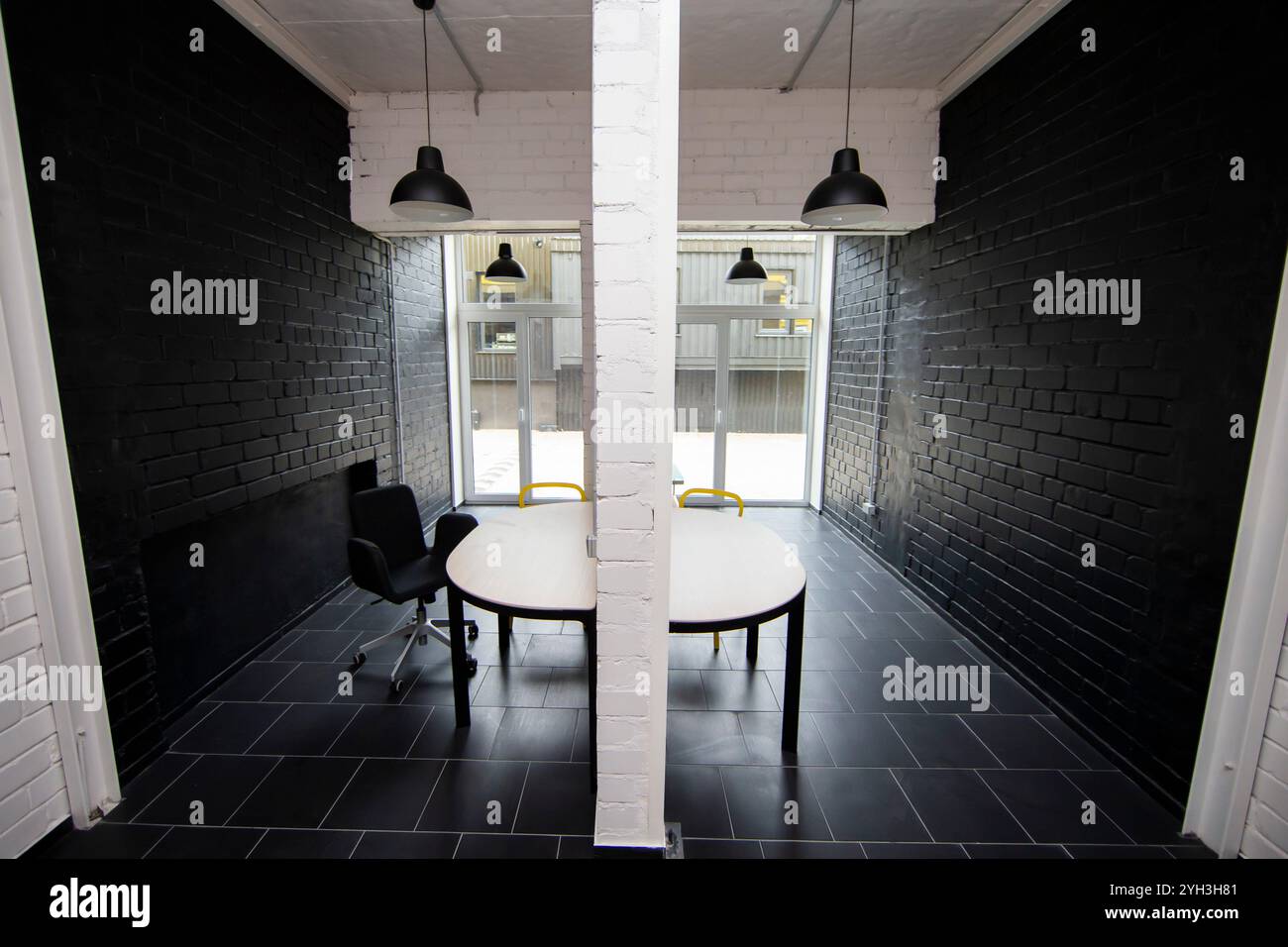 Workspaceideas hi-res stock photography and images - Alamy