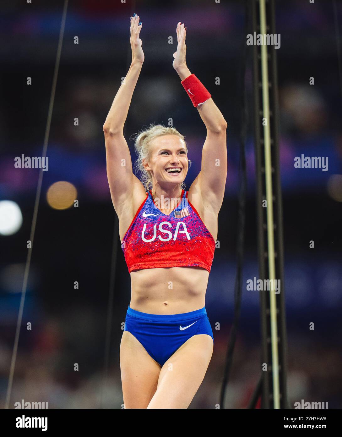 Katie Moon participating in the pole vault at the Paris 2024 Olympic Games Stock Photo - Alamy