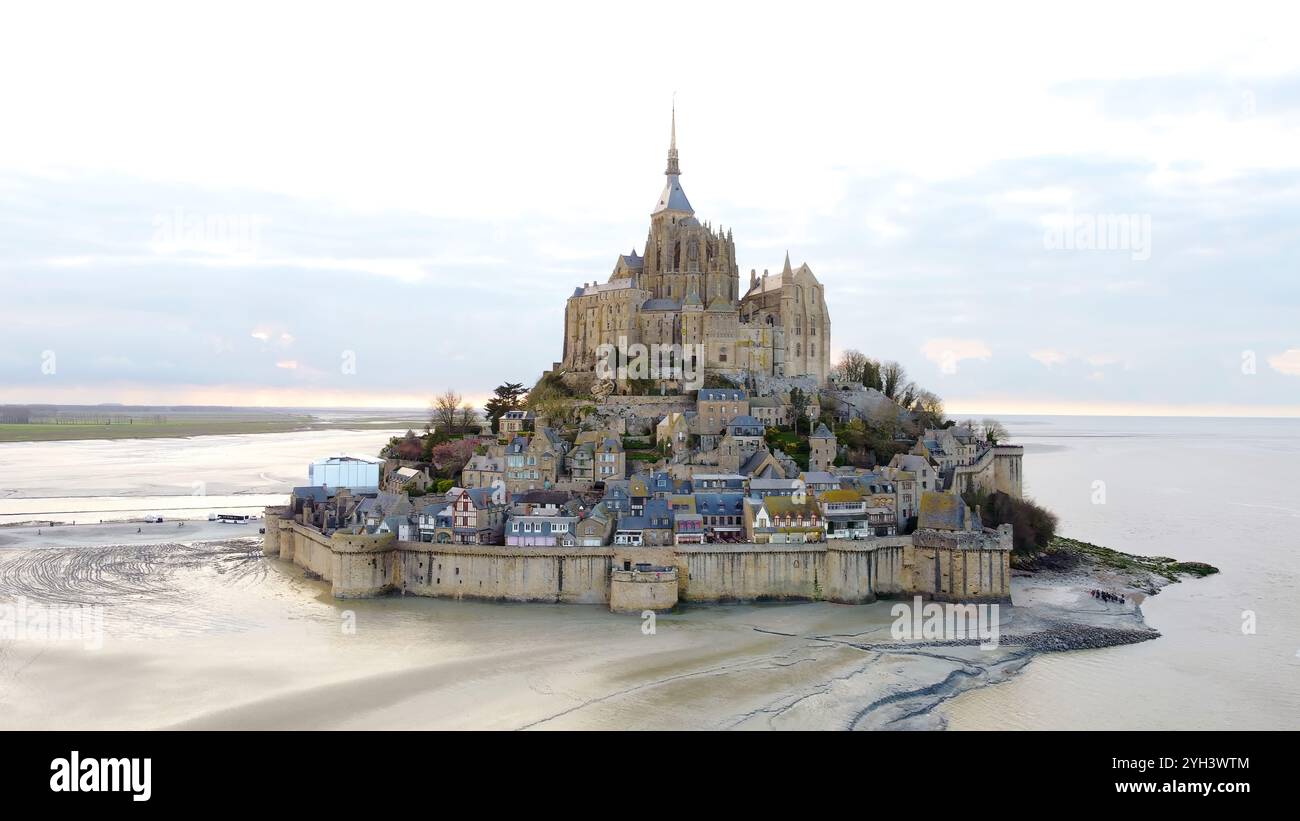 French normandy village photography hi-res stock photography and images ...