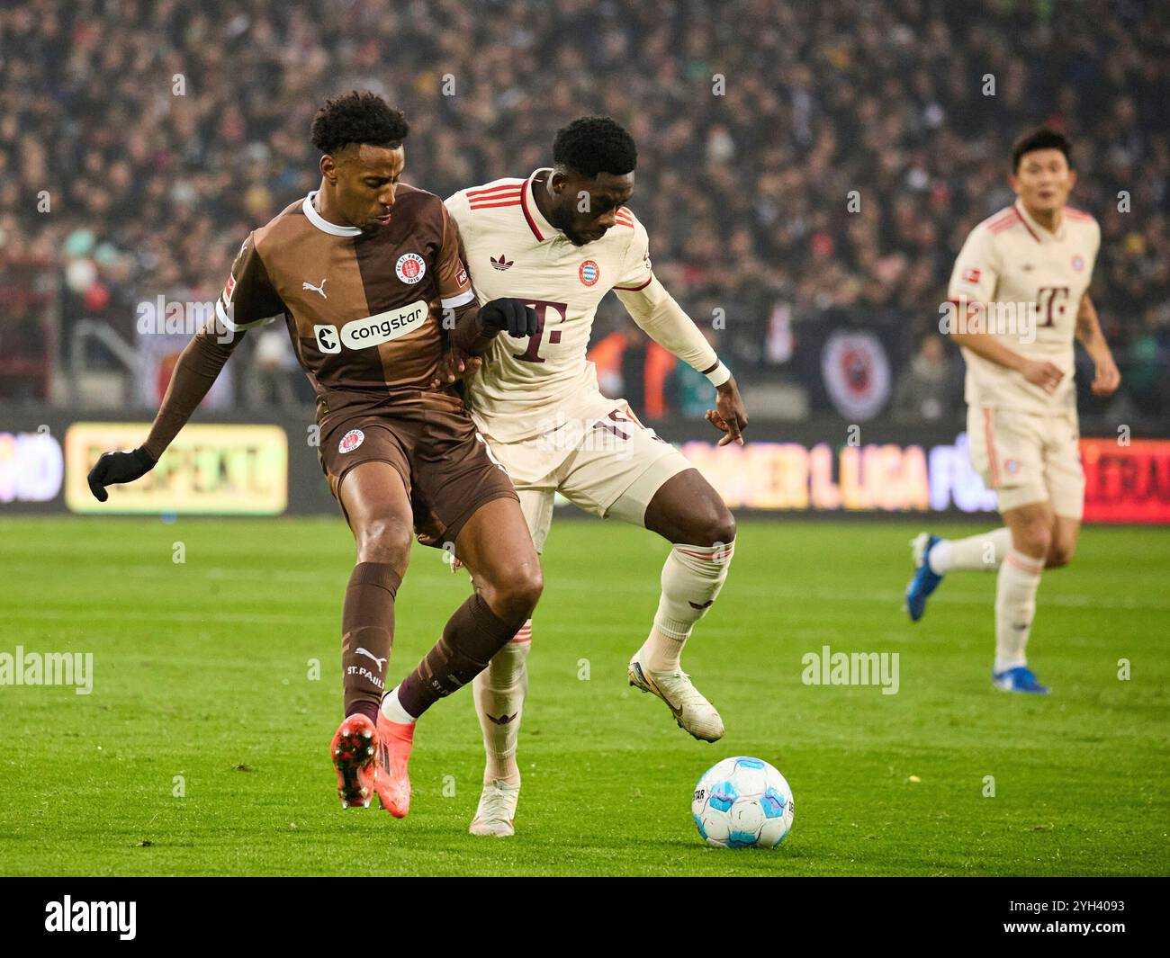 10 und morgan guilavogui fc st pauli hi-res stock photography and ...
