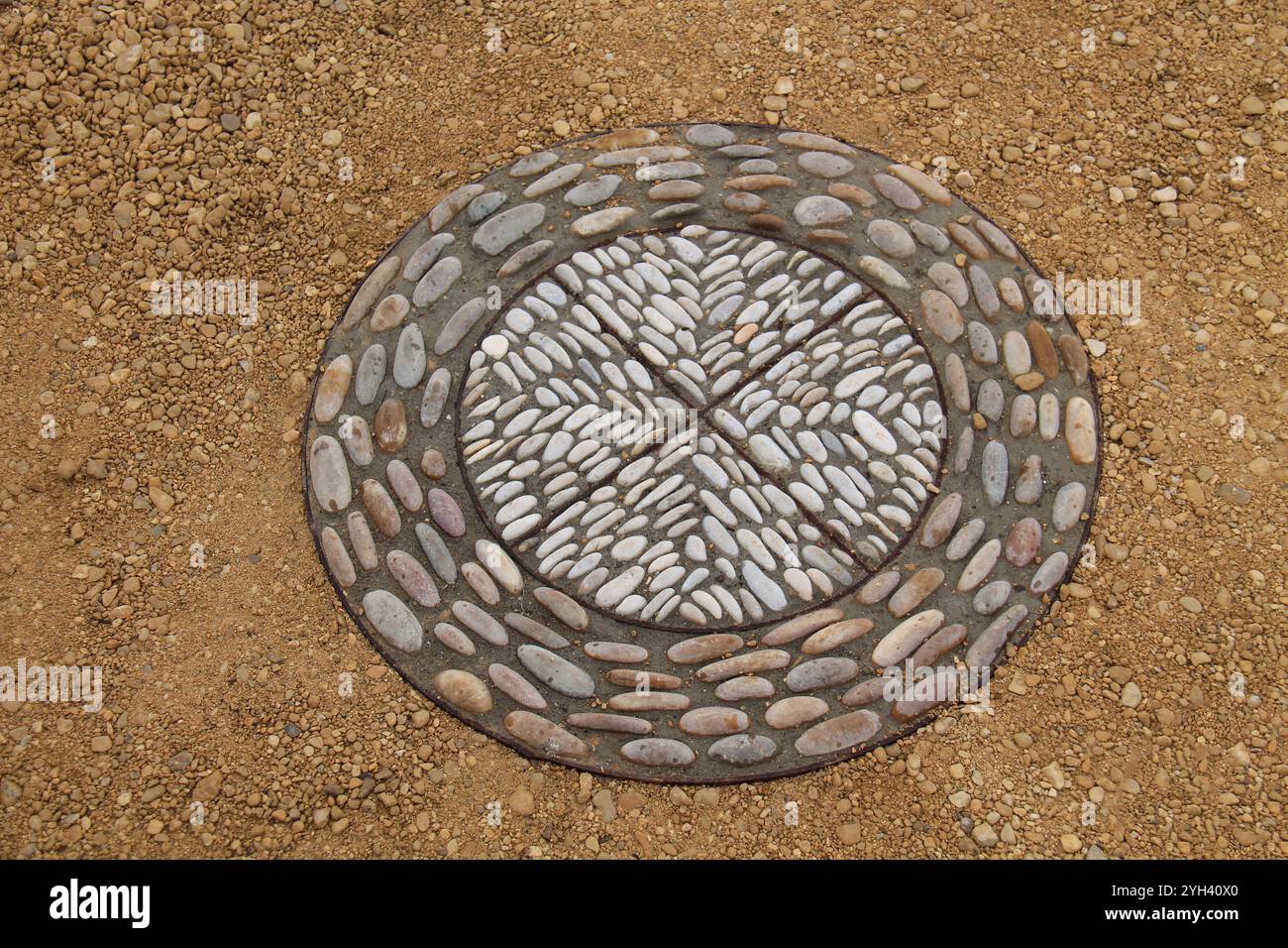 Culture garden stone bed hi-res stock photography and images - Alamy