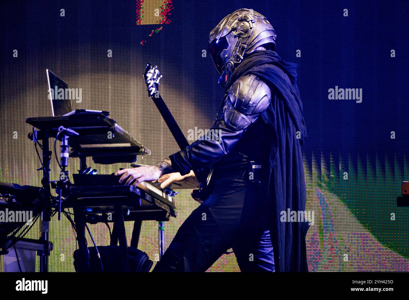 Starset band singer hi-res stock photography and images - Alamy