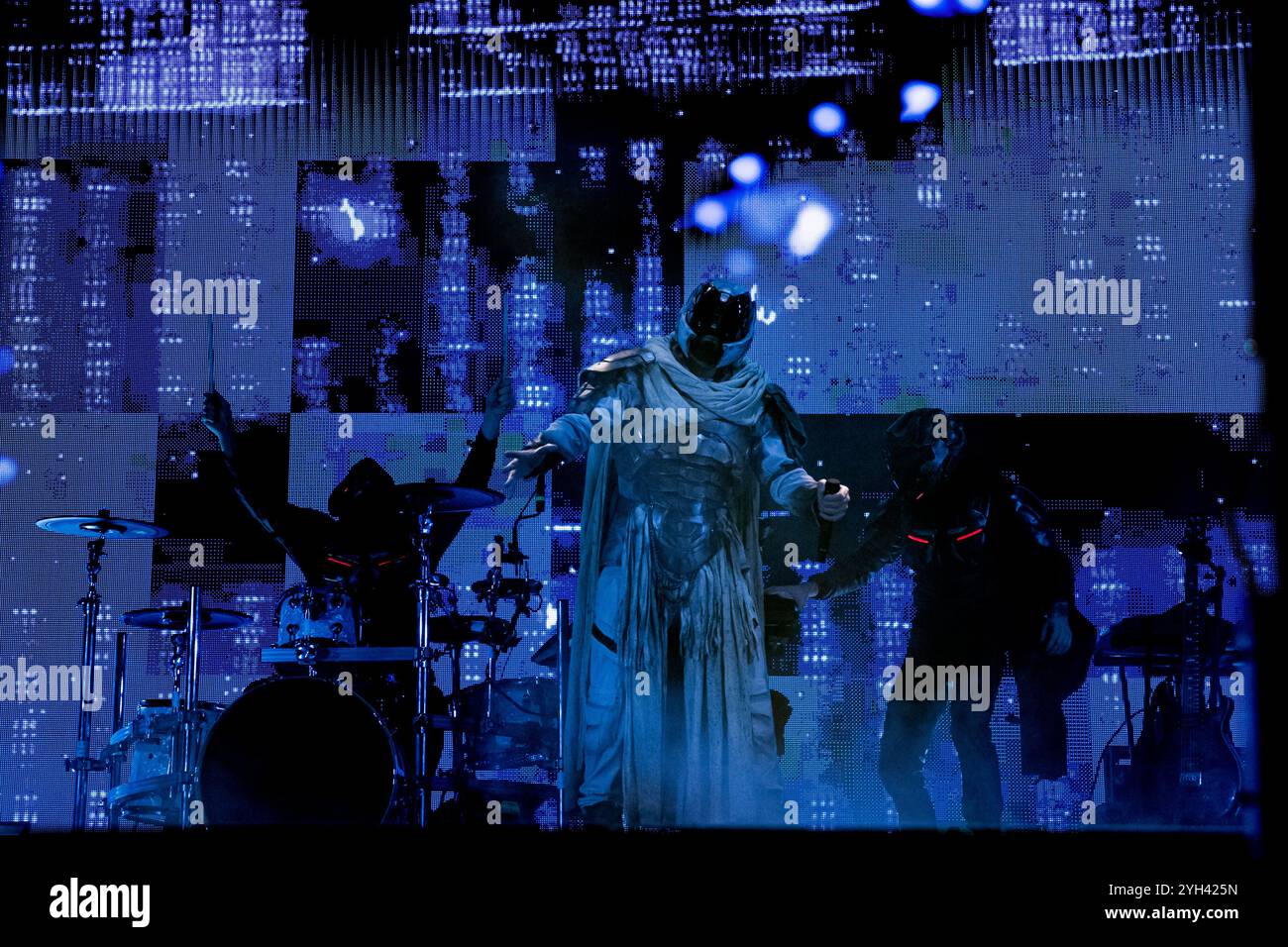 Starset band singer hi-res stock photography and images - Alamy