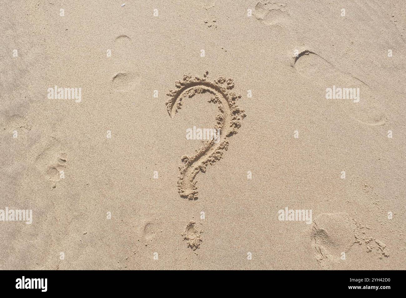 Question word exclamation word on sea sand background. Beautiful ocean ...