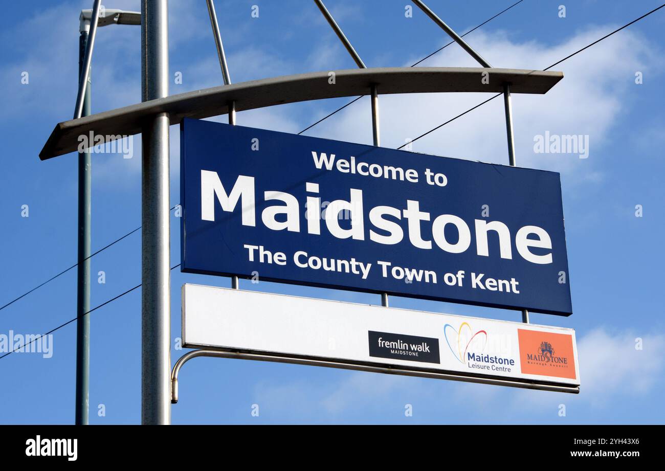 Kent county sign hi-res stock photography and images - Alamy