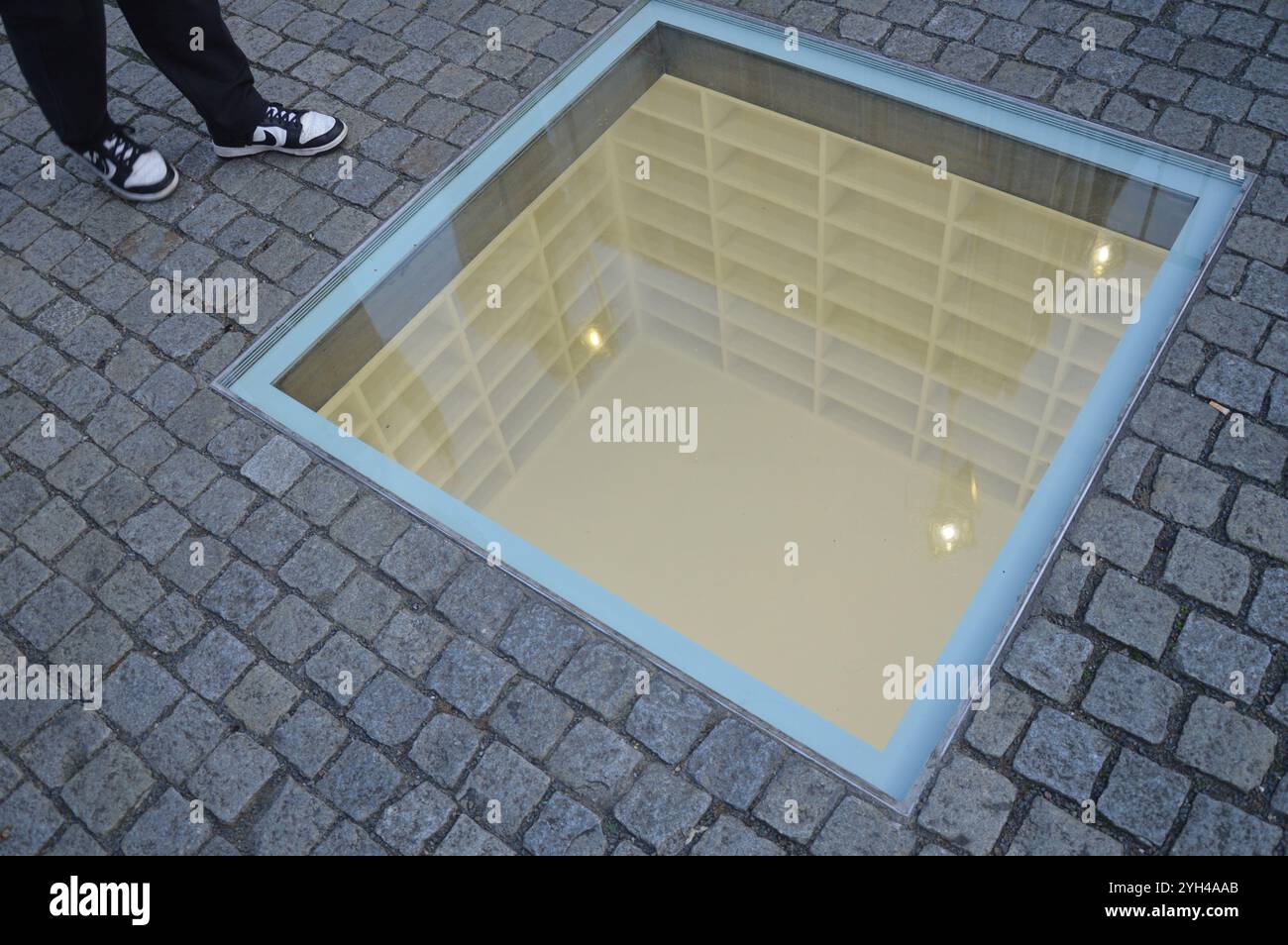 Memorial nazi book burning berlin hi-res stock photography and images ...