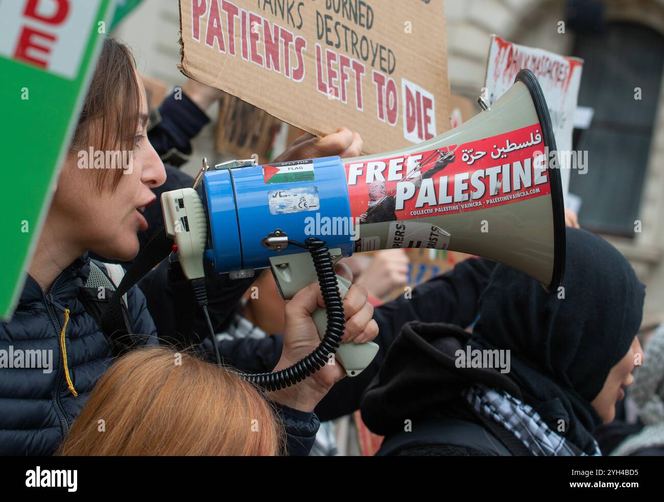 London, UK. 2nd Nov 2024. Pro Palestine supporter using megaphone at ...
