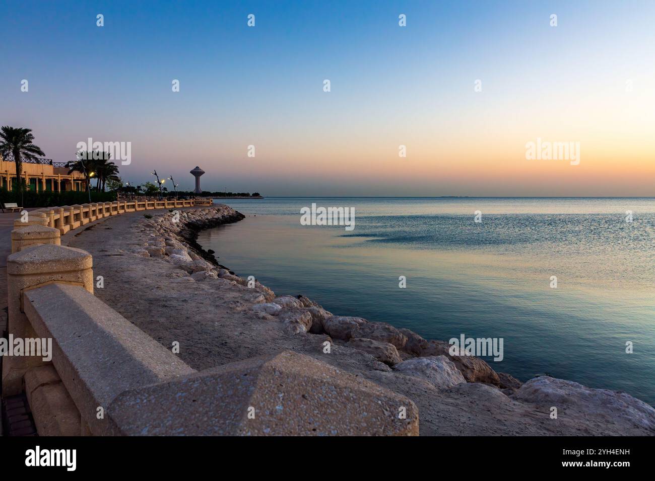 Al khobar water tower hi-res stock photography and images - Alamy