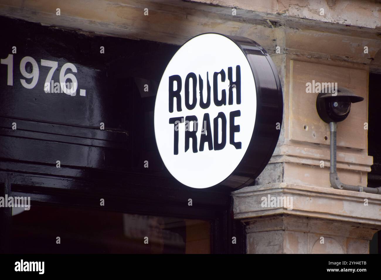 New covent garden logo hi-res stock photography and images - Alamy
