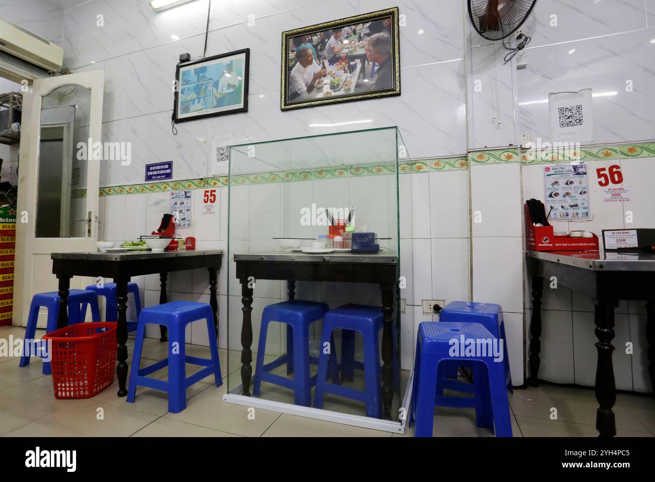 Bun cha huong lien hi-res stock photography and images - Alamy