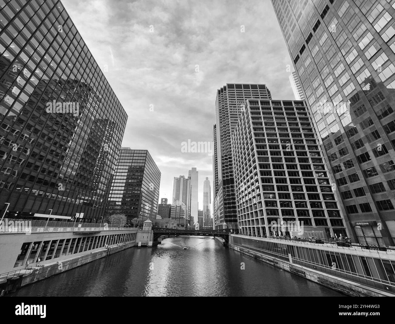 Chicago 2023 Black and White Stock Photos & Images - Alamy