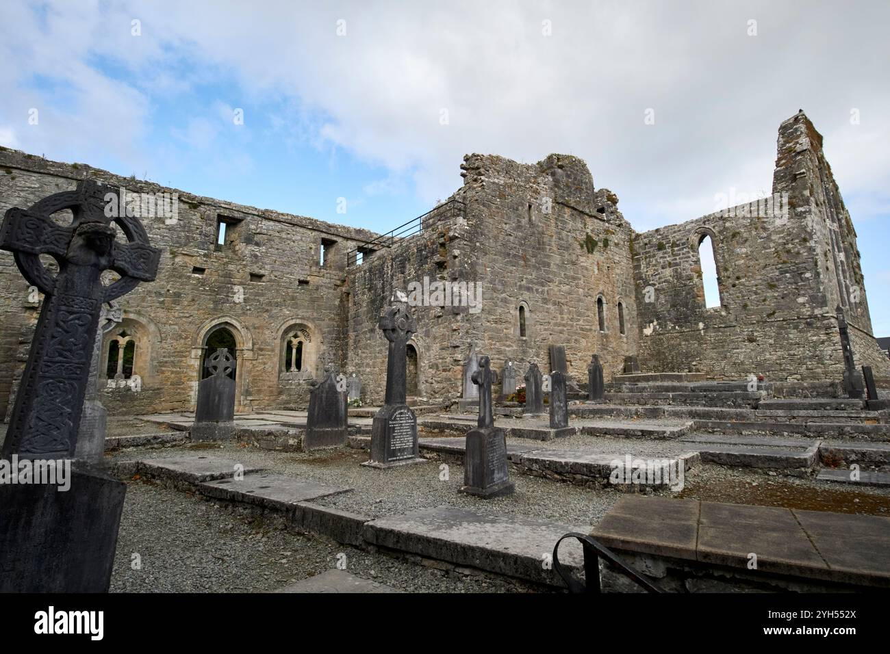 Cong abbey county mayo hi-res stock photography and images - Alamy