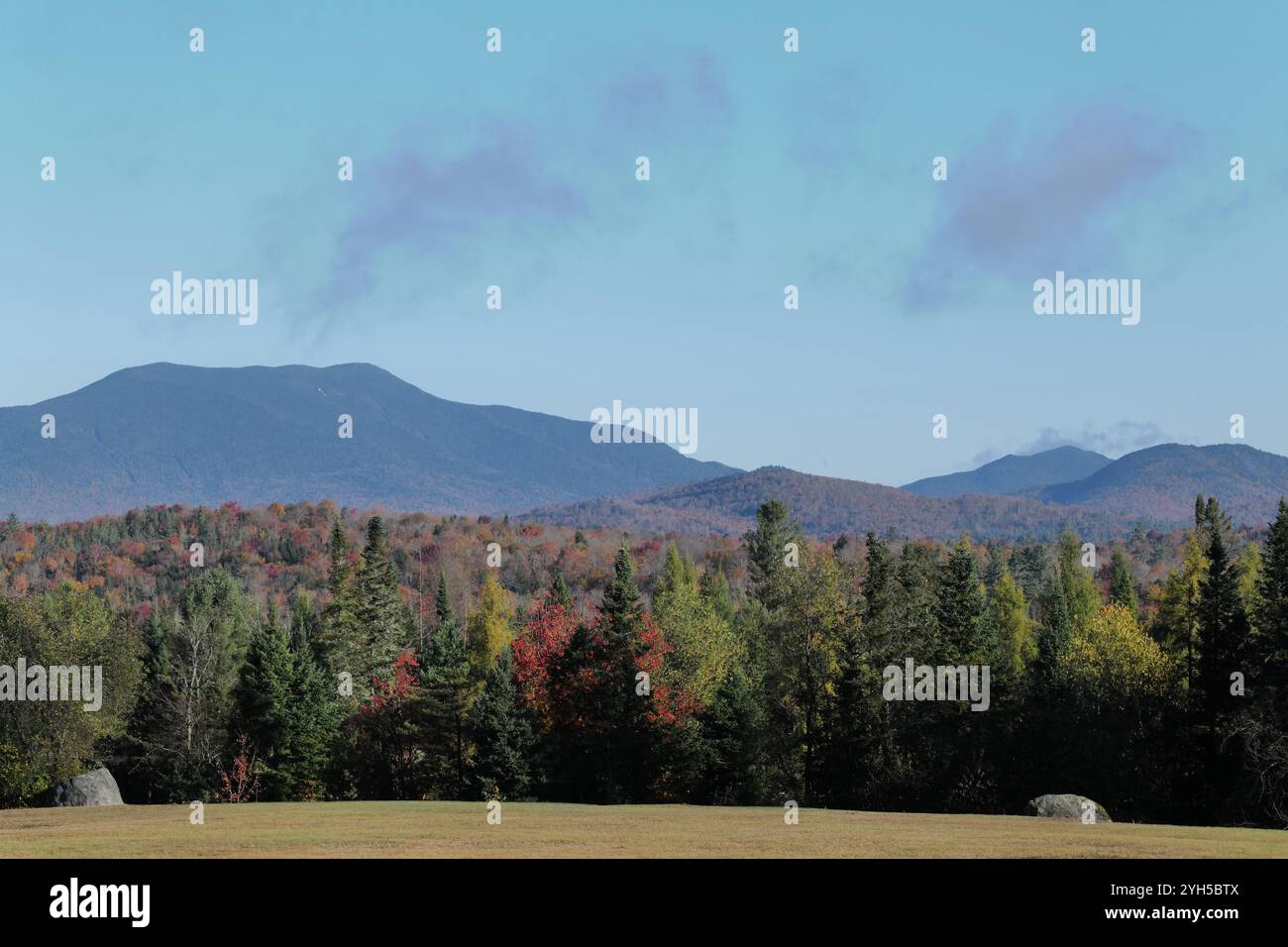 The brilliant fall foliage in the Adirondack Mountains of Upstate New ...