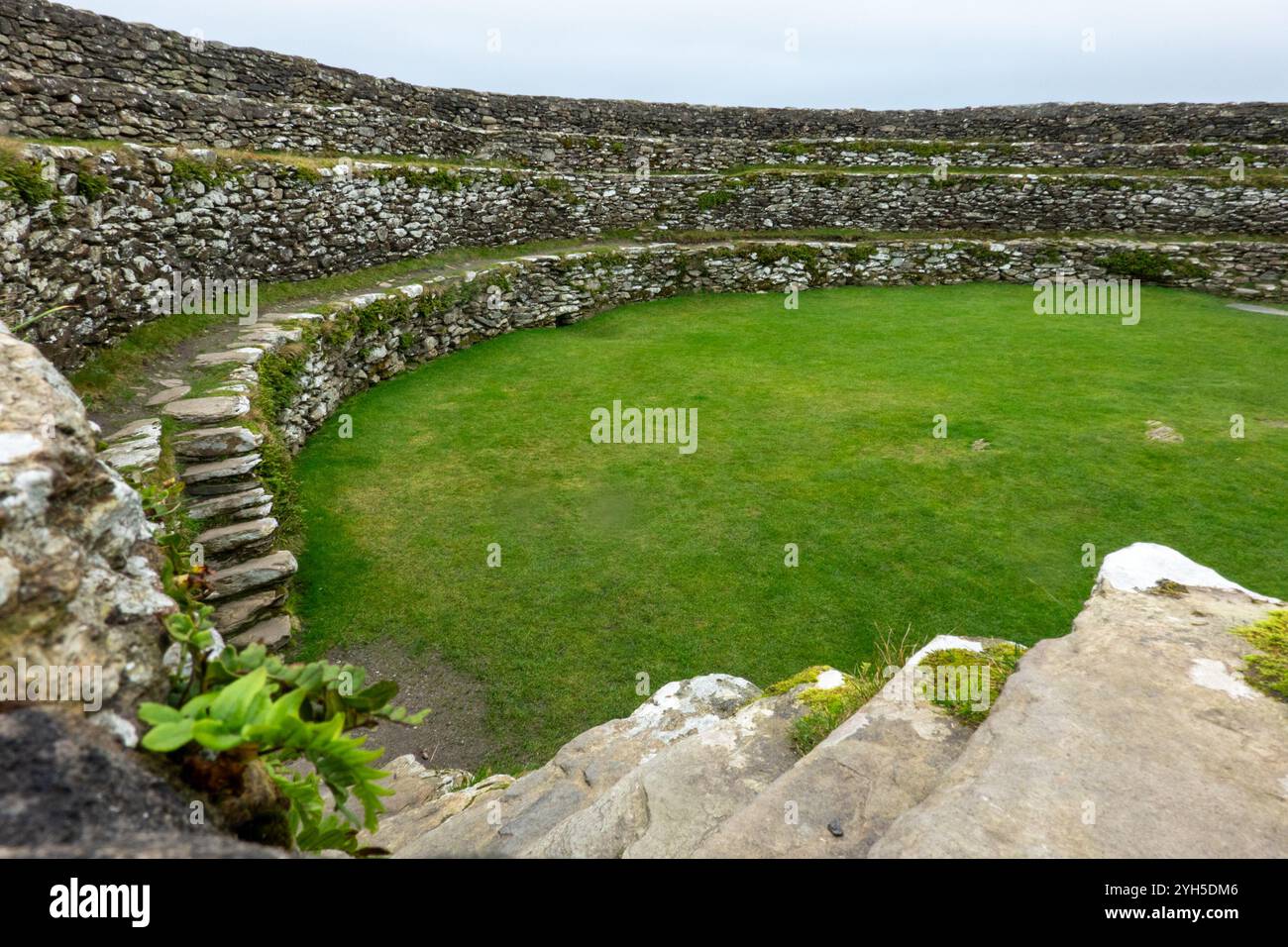 Grianan Of Aileach, stone fort of Aileach Stock Photo - Alamy