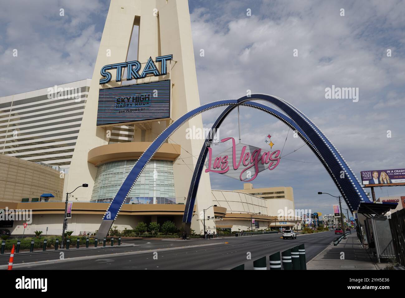 Iconic sites around Las Vegas, Nevada - including the view of the Strip ...