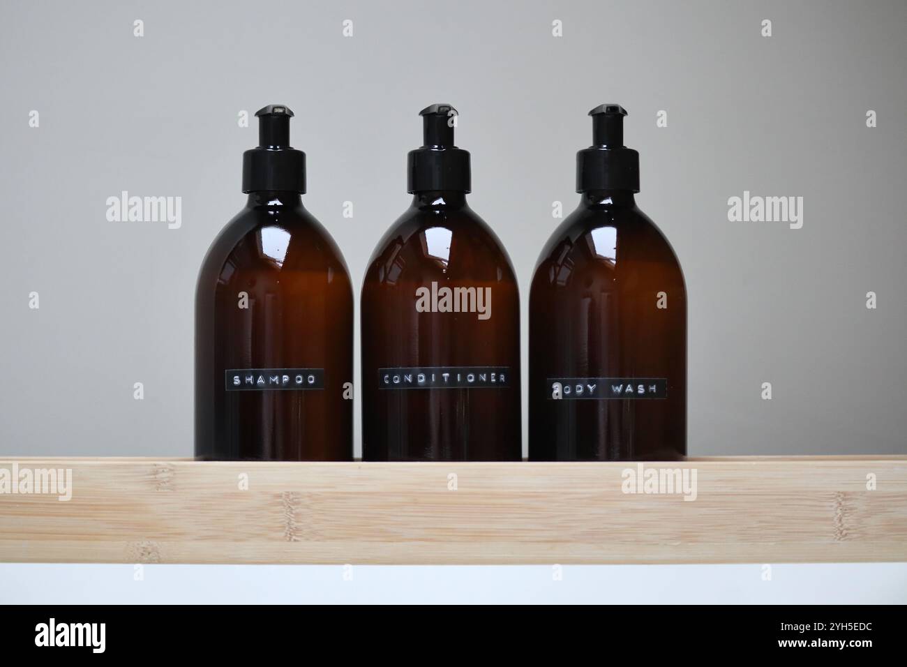 Minimalist Amber Glass Bottles for Shampoo, Conditioner, and Body Wash ...