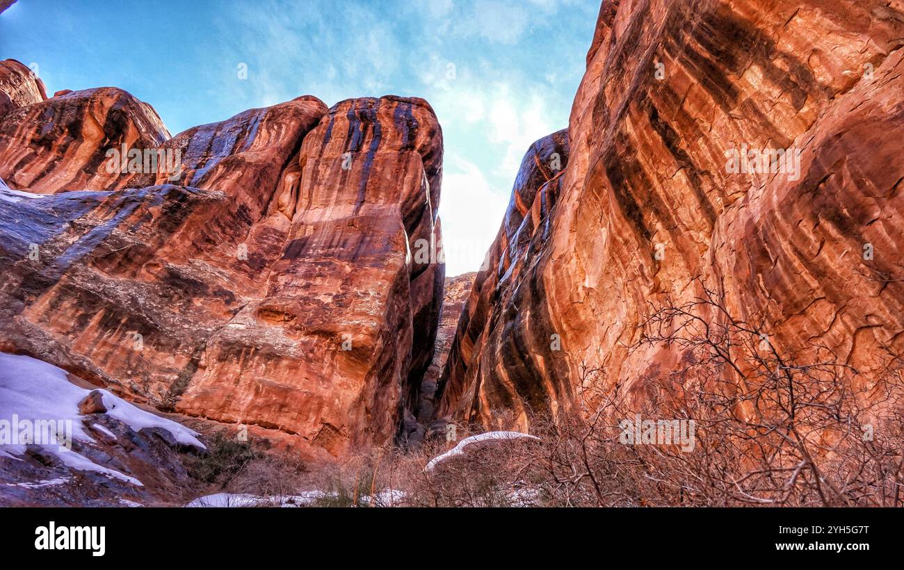 Fiery cliff hi-res stock photography and images - Alamy